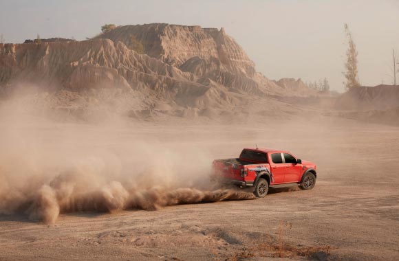 Conheça a versão Raptor 4WD AT 2024 | Ford Brasil