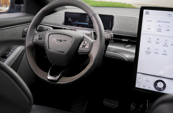 Novo veículo elétrico Mustang Mach-E | Ford Brasil